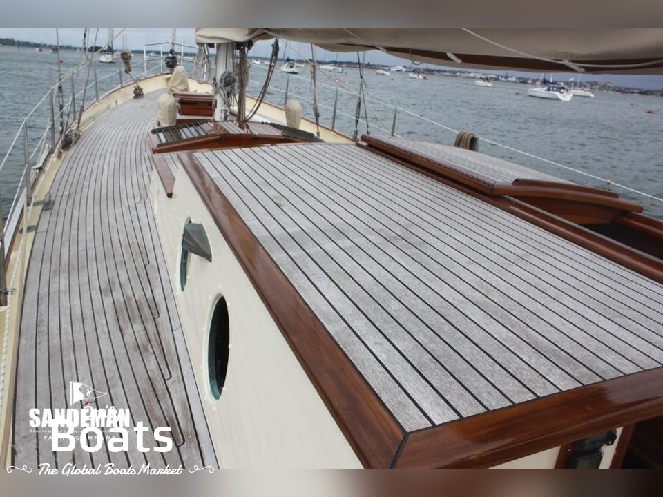 1946 W R Murdoch Flush Deck Sloop for sale. View price, photos and Buy ...