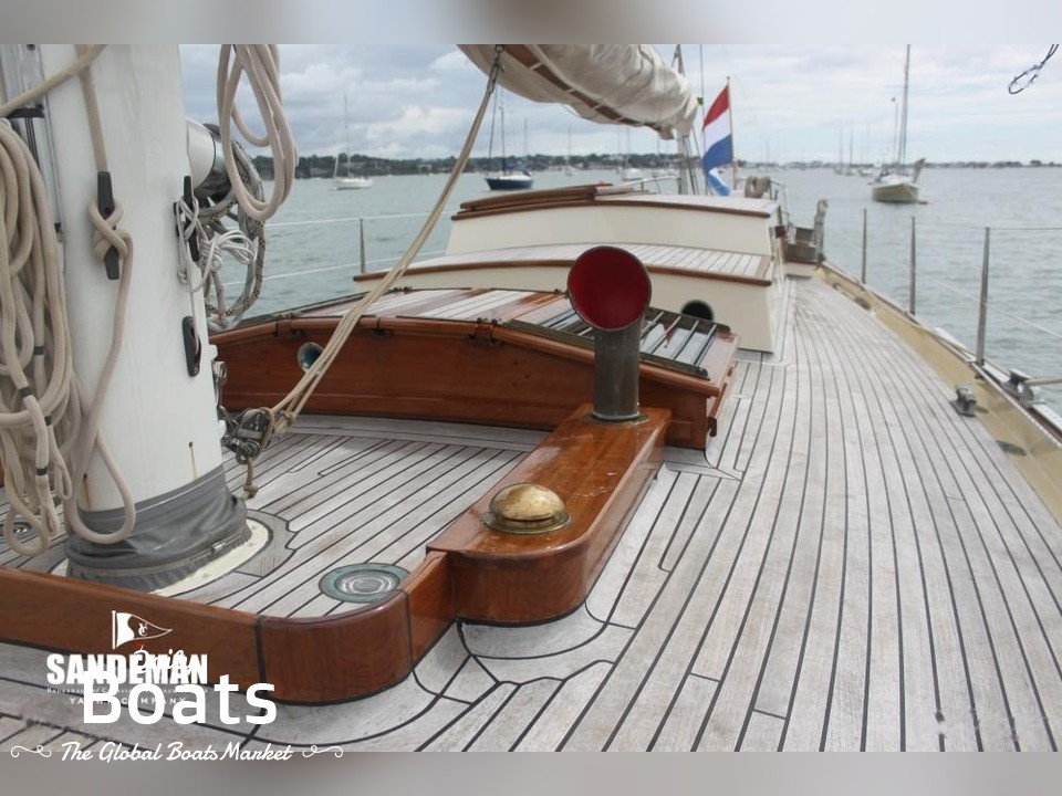 1946 W R Murdoch Flush Deck Sloop for sale. View price, photos and Buy ...