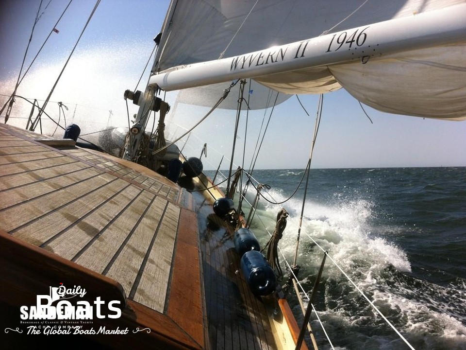 1946 W R Murdoch Flush Deck Sloop for sale. View price, photos and Buy ...