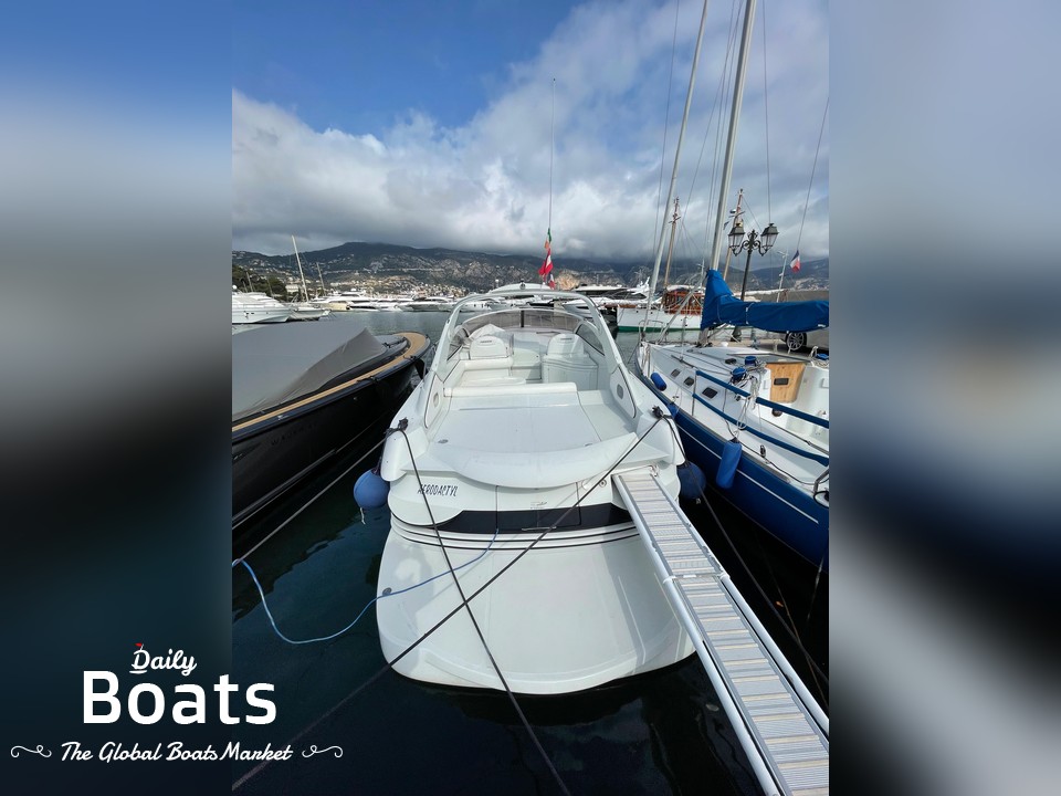 2000 Pershing 37 for sale. View price, photos and Buy 2000 Pershing 37 ...