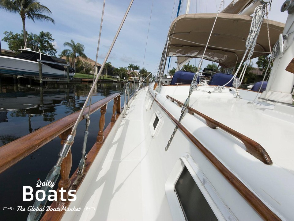 1976 Gulfstar 52 Independence Motorsailer for sale. View price, photos ...