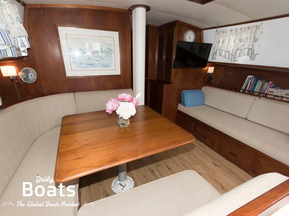 1976 Gulfstar 52 Independence Motorsailer for sale. View price, photos ...