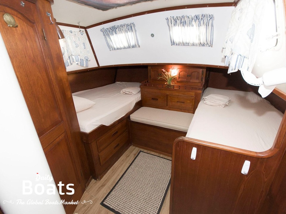 1976 Gulfstar 52 Independence Motorsailer for sale. View price, photos ...