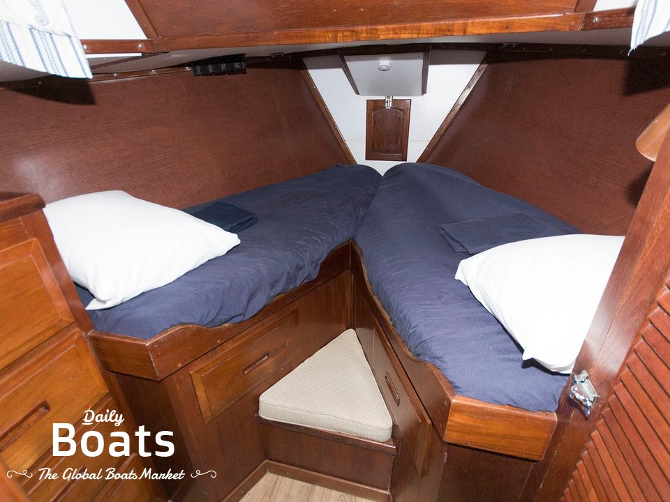 1976 Gulfstar 52 Independence Motorsailer for sale. View price, photos ...