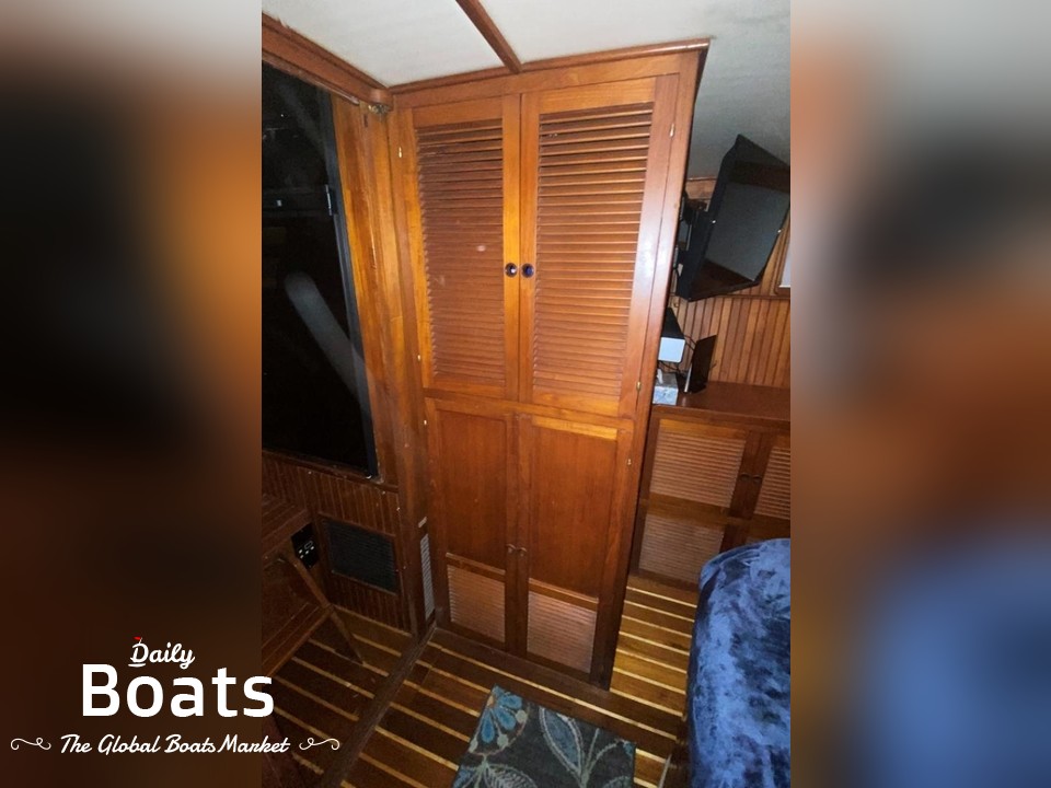 1985 CHB Senator for sale. View price, photos and Buy 1985 CHB Senator ...