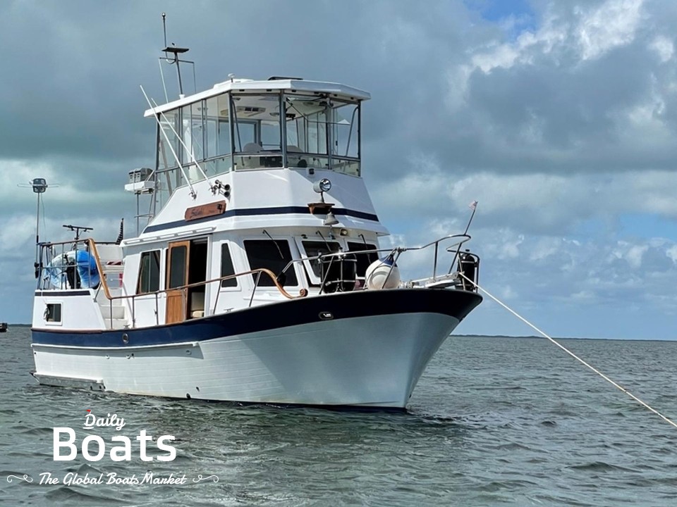 1985 CHB Senator for sale. View price, photos and Buy 1985 CHB Senator ...