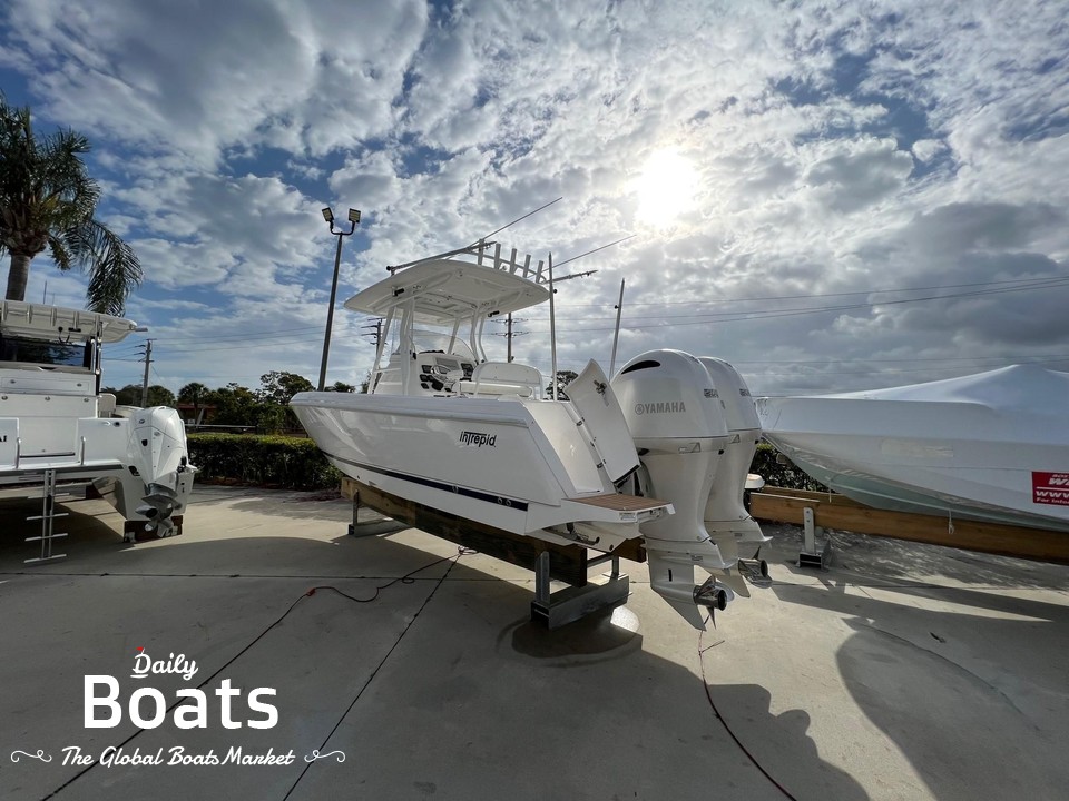 2013 Intrepid 245 Cc for sale. View price, photos and Buy 2013 Intrepid ...