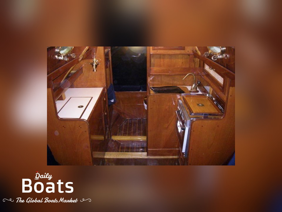 1987 Custom R Class for sale. View price, photos and Buy 1987 Custom R ...