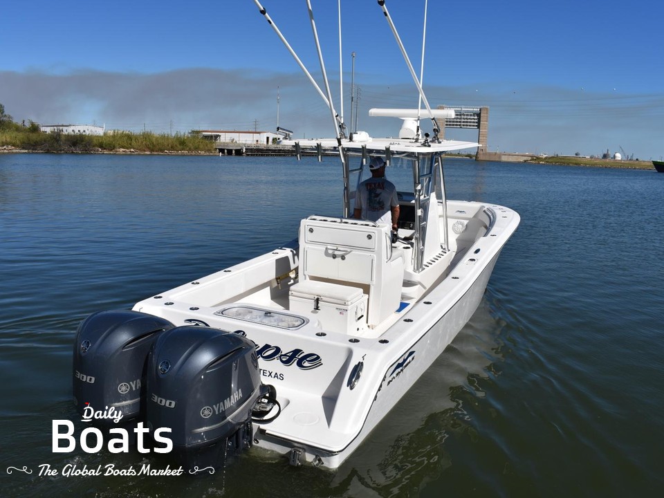 2017 Invincible 33 Center Console for sale. View price, photos and Buy ...