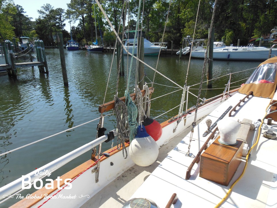 1975 Westsail 32 for sale. View price, photos and Buy 1975 Westsail 32 ...