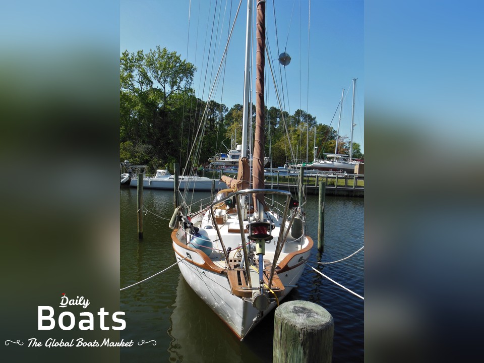 1975 Westsail 32 for sale. View price, photos and Buy 1975 Westsail 32 ...