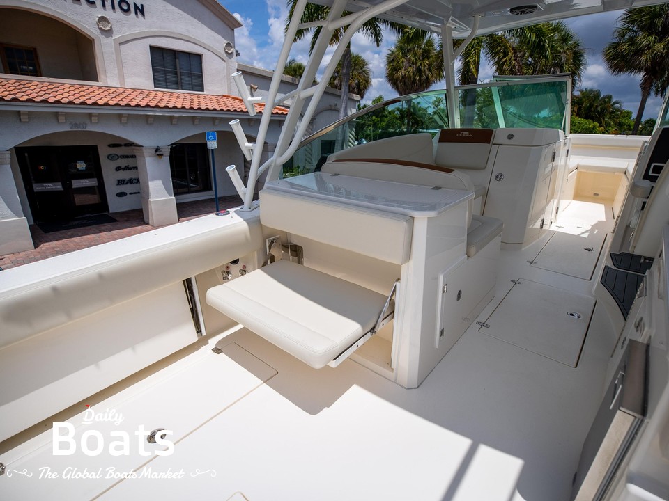 2022 Cobia 330 Dc for sale. View price, photos and Buy 2022 Cobia 330 ...