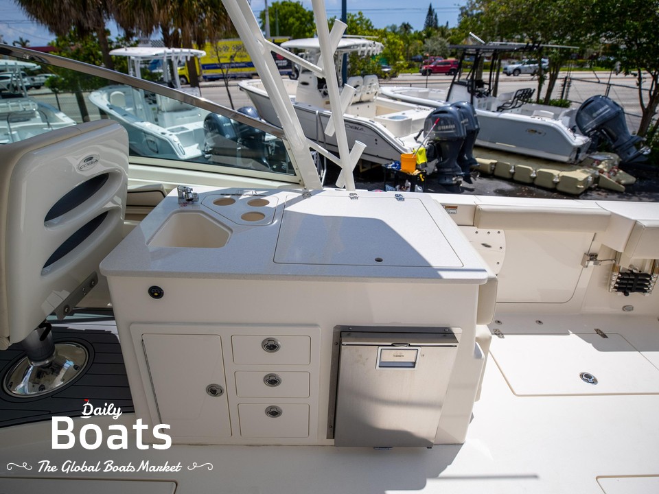 2022 Cobia 330 Dc for sale. View price, photos and Buy 2022 Cobia 330 ...