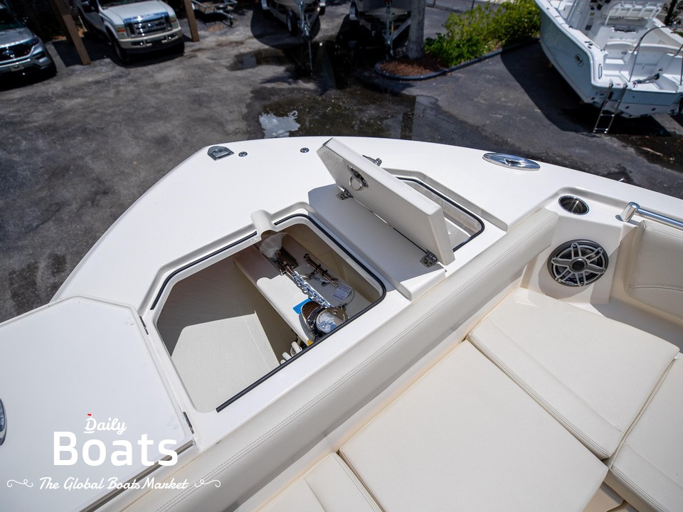 2022 Cobia 330 Dc for sale. View price, photos and Buy 2022 Cobia 330 ...