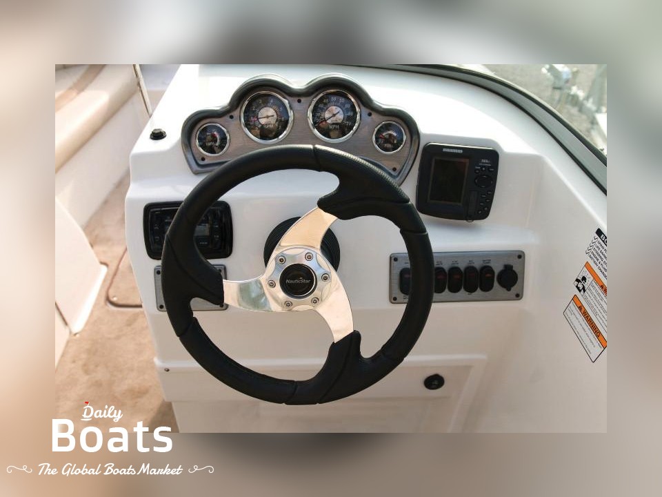2019 NauticStar 223Dc Sport Deck for sale. View price, photos and Buy ...
