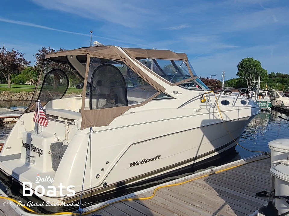 2001 Wellcraft 3000 Martinique for sale. View price, photos and Buy ...