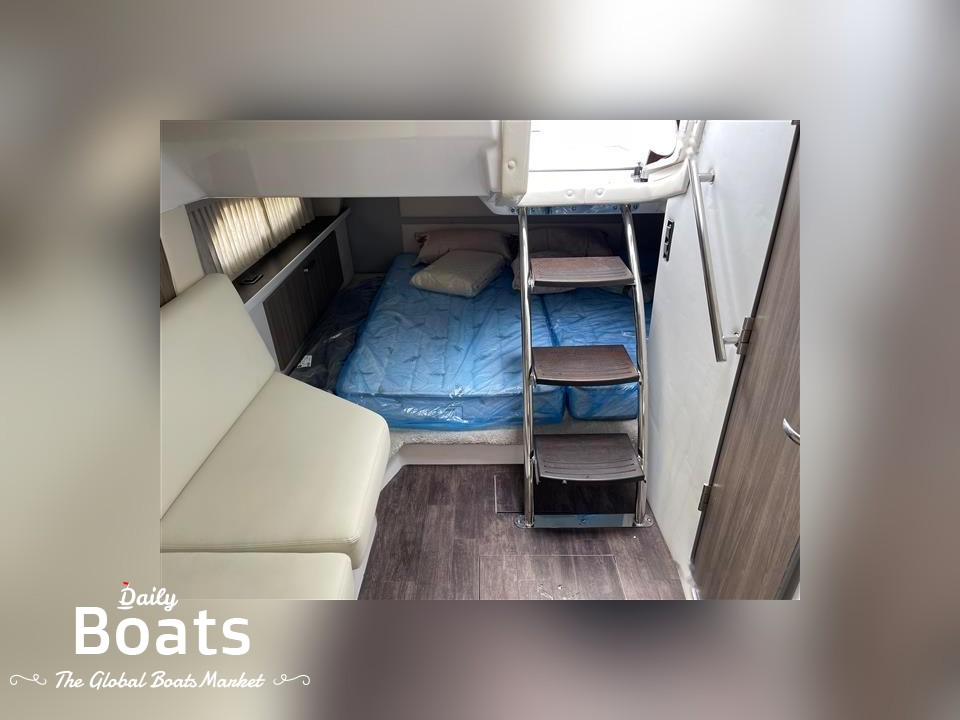 2022 Regal 33 Express for sale. View price, photos and Buy 2022 Regal ...