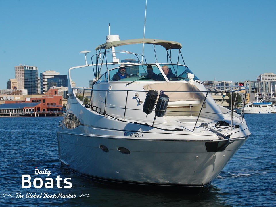 1998 Carver 350 Mariner for sale. View price, photos and Buy 1998 ...