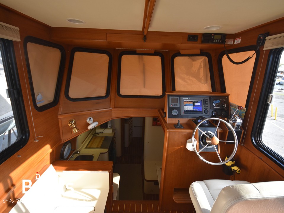 2011 Legacy 32 Mkiii for sale. View price, photos and Buy 2011 Legacy ...
