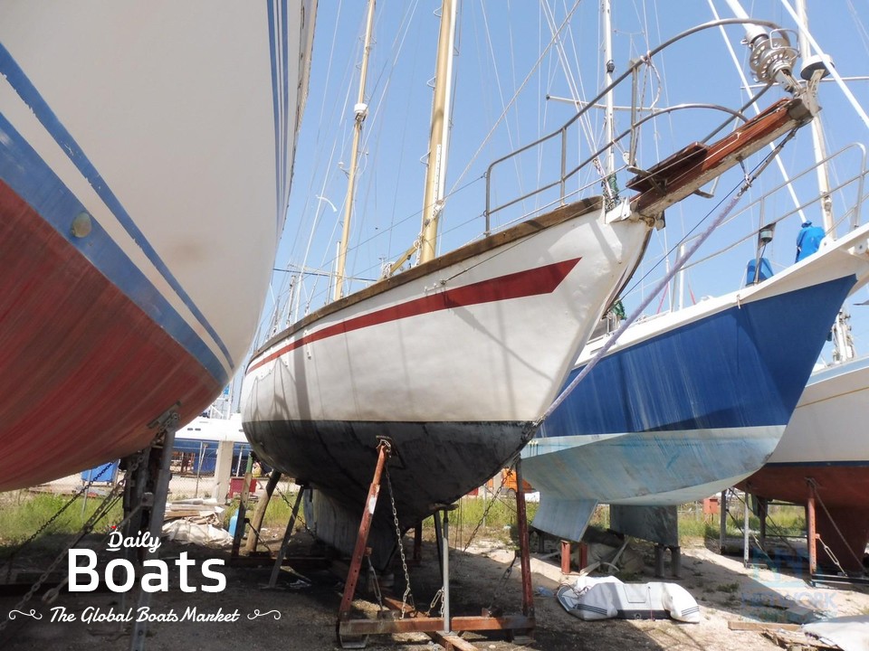 1976 Endurance 35 for sale. View price, photos and Buy 1976 Endurance ...