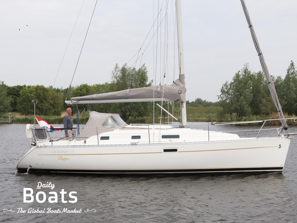 1999 Beneteau Ocean Clipper 311 на продажу. Посмотреть цену, фотографии ...