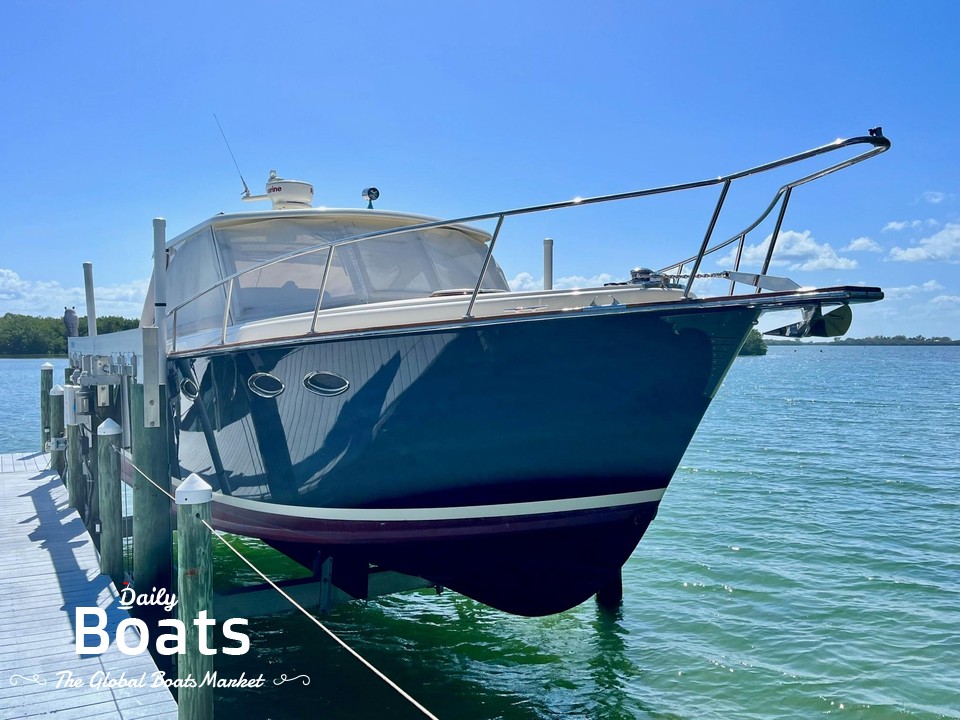 2009 Vicem Windsor Craft 36 Hardtop for sale. View price, photos and ...