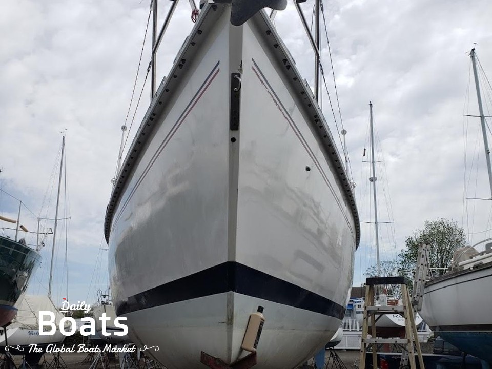 1993 Hunter 35.5 for sale. View price, photos and Buy 1993 Hunter 35.5 ...