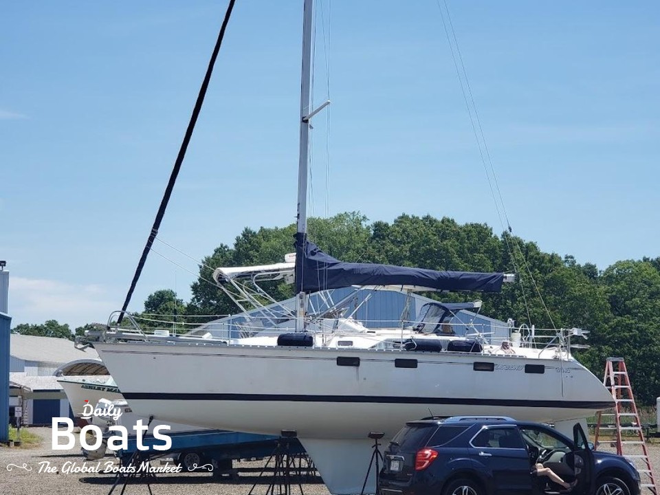 1993 Hunter 35.5 for sale. View price, photos and Buy 1993 Hunter 35.5 ...