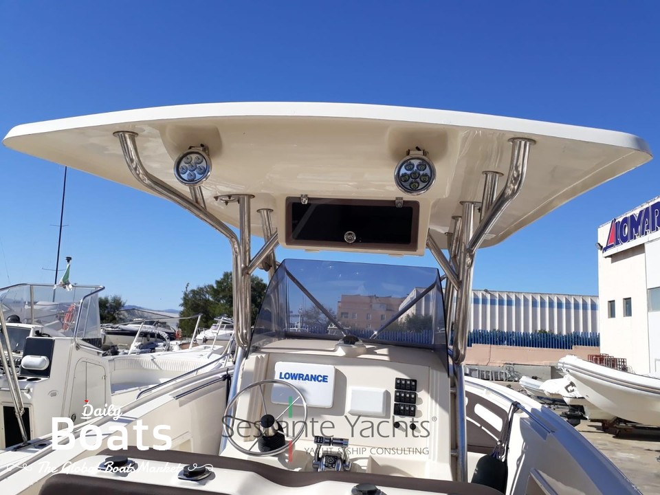 2010 Ranieri 32 à vendre. Voir le prix, les photos et Acheter 2010 ...