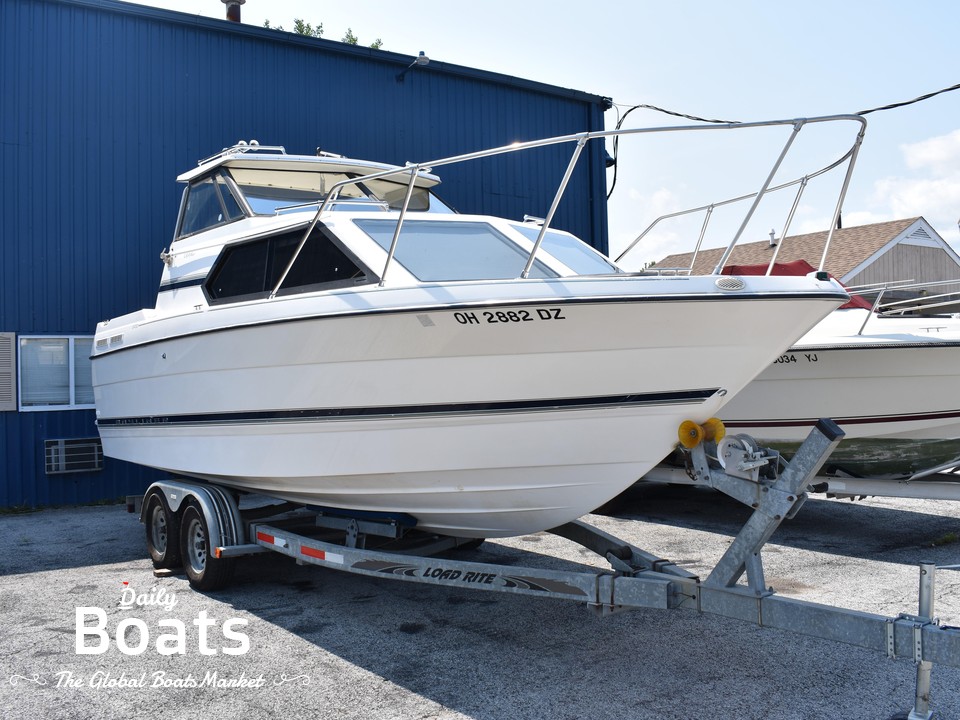 1999 Bayliner 2452 Ciera for sale. View price, photos and Buy 1999 ...