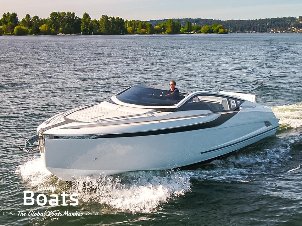 2021 Fairline F//Line 33 for sale. View price, photos and Buy 2021 ...