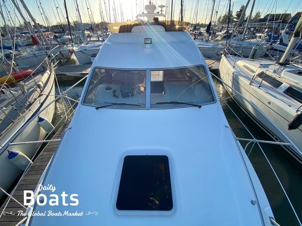 1997 Sealine F33 - 330 Statesman for sale. View price, photos and Buy ...