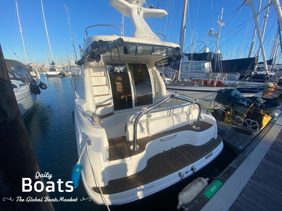 1997 Sealine F33 - 330 Statesman for sale. View price, photos and Buy ...