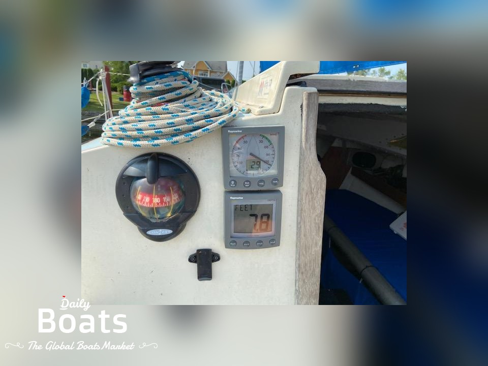 1984 Mirage Yachts Kirby 30 for sale. View price, photos and Buy 1984 ...