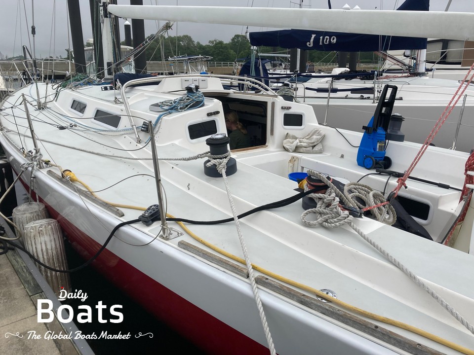 1994 J Boats J/130 for sale. View price, photos and Buy 1994 J Boats J ...