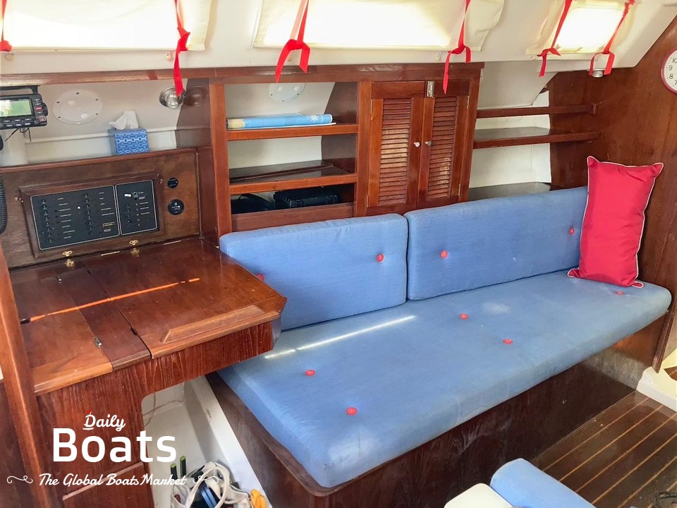 1984 Hunter 34 for sale. View price, photos and Buy 1984 Hunter 34 #291552