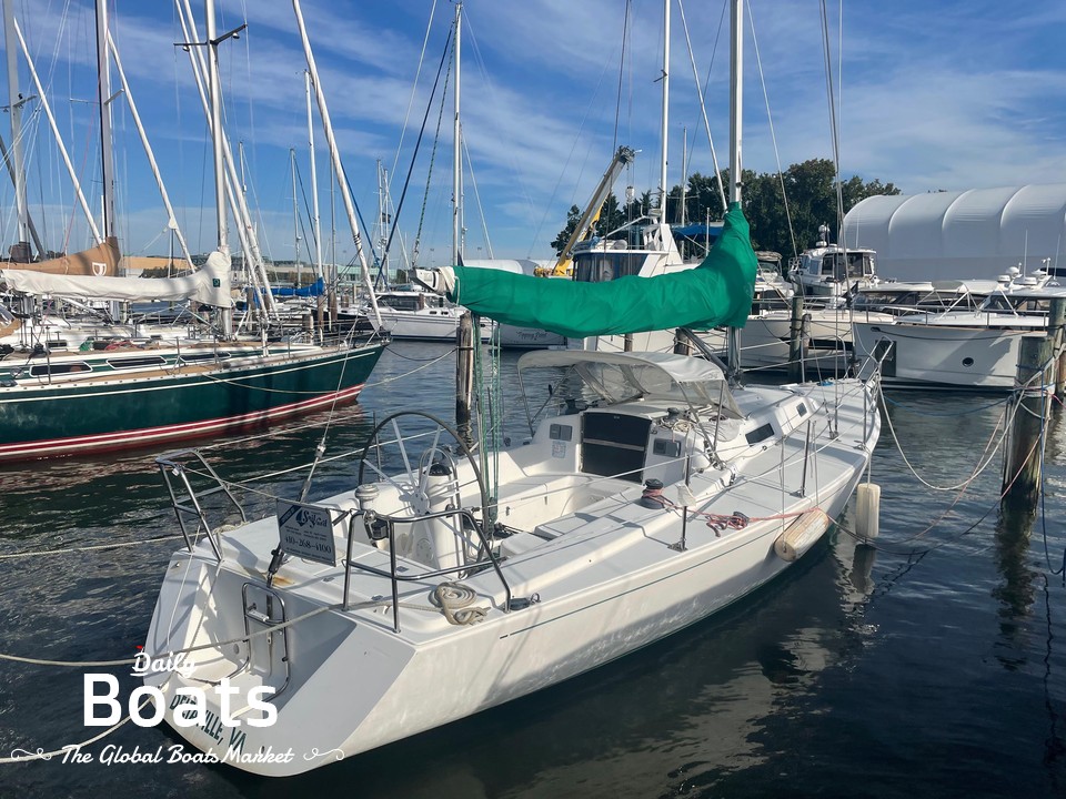 1997 J Boats J/105 for sale. View price, photos and Buy 1997 J Boats J ...