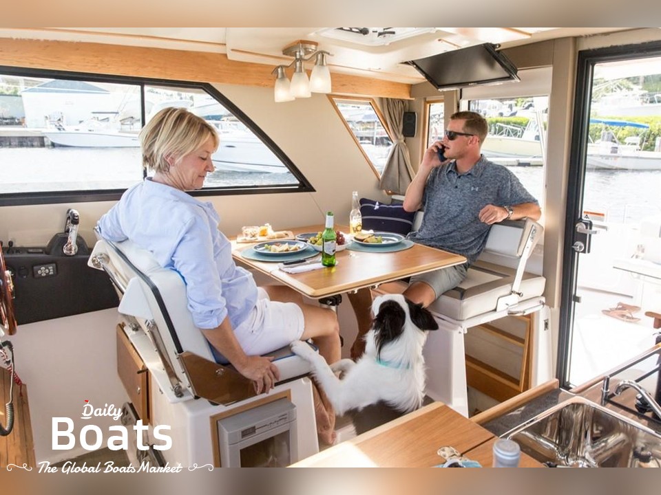 2021 Cutwater 32 Cb for sale. View price, photos and Buy 2021 Cutwater ...