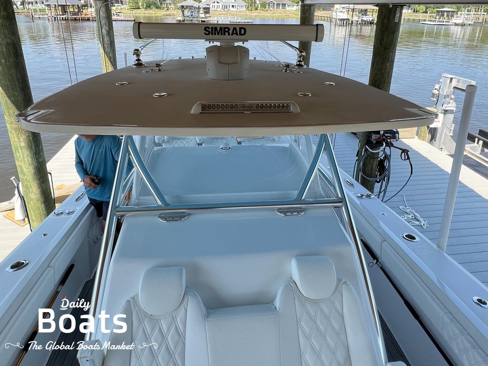 2020 Front Runner 39 Cc for sale. View price, photos and Buy 2020 Front ...