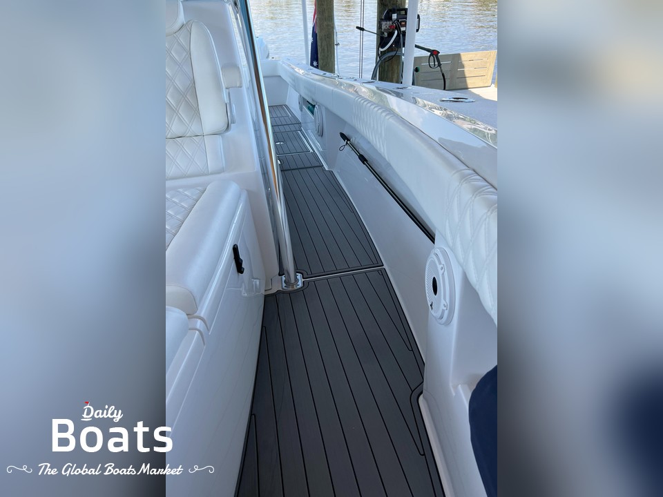 2020 Front Runner 39 Cc for sale. View price, photos and Buy 2020 Front ...