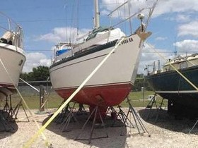 1979 Islander 32-2 for sale. View price, photos and Buy 1979 Islander ...