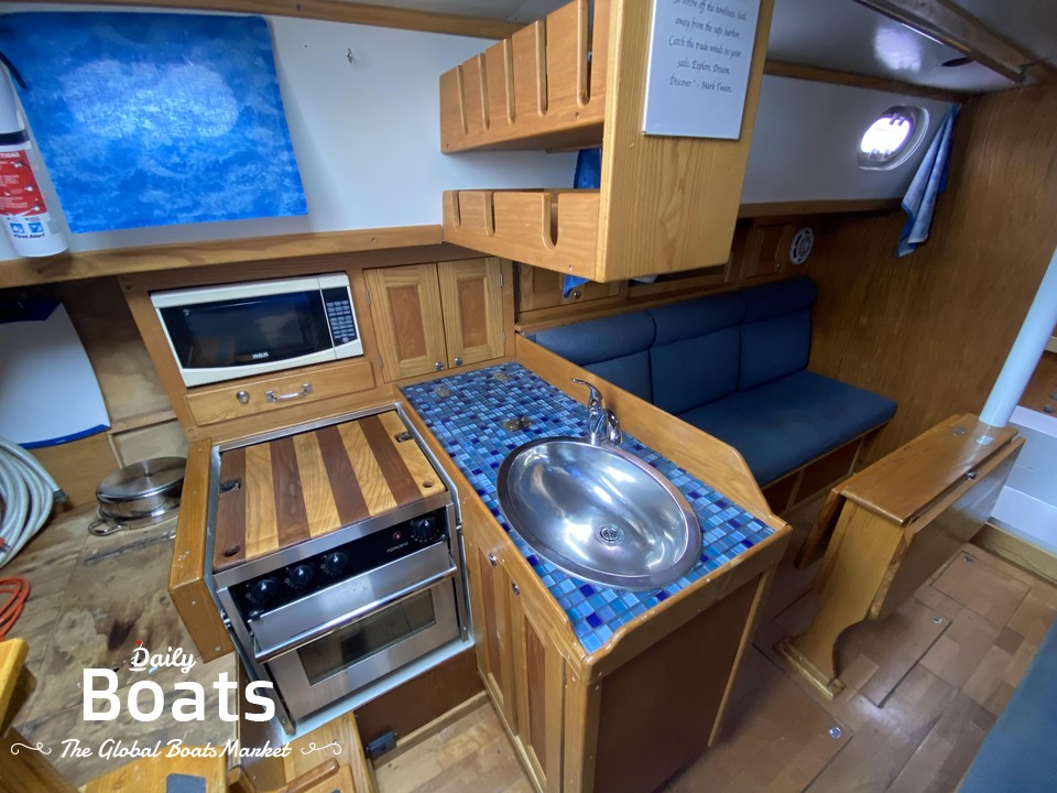 2011 Bruce Roberts 34 for sale. View price, photos and Buy 2011 Bruce ...