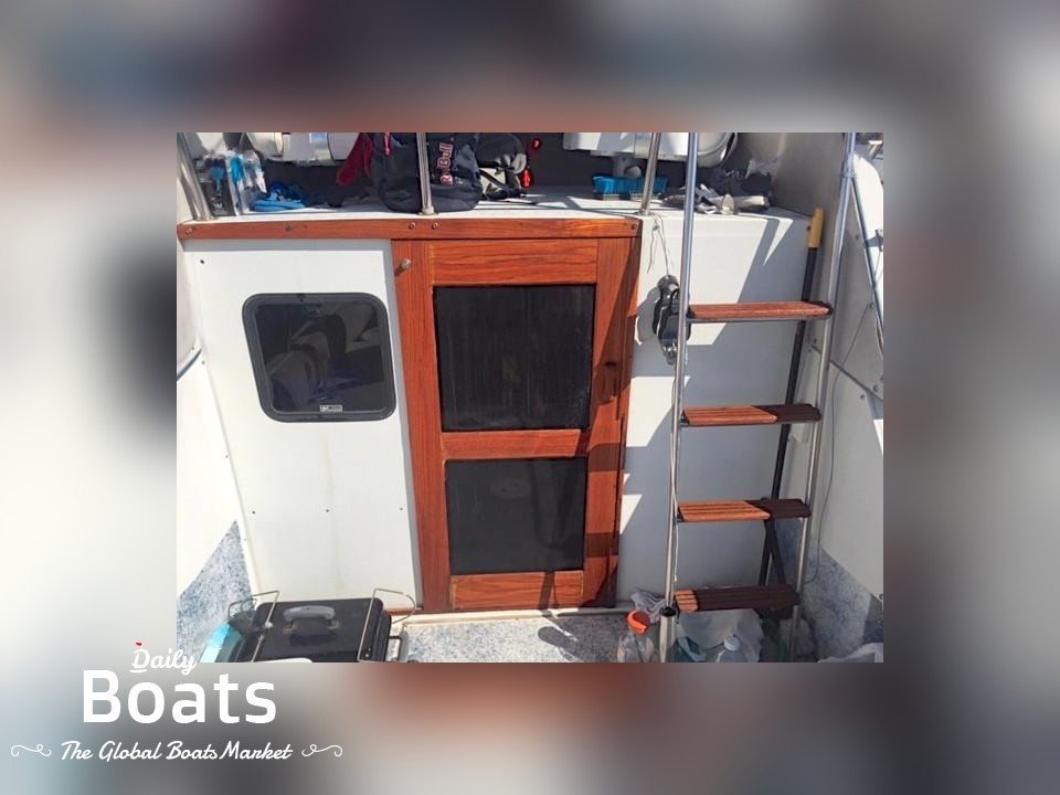 1990 Skipjack 25 Flybridge for sale. View price, photos and Buy 1990 ...