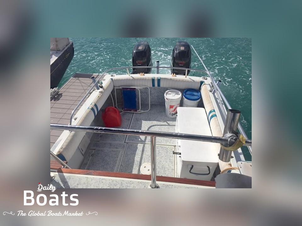 1990 Skipjack 25 Flybridge for sale. View price, photos and Buy 1990 ...