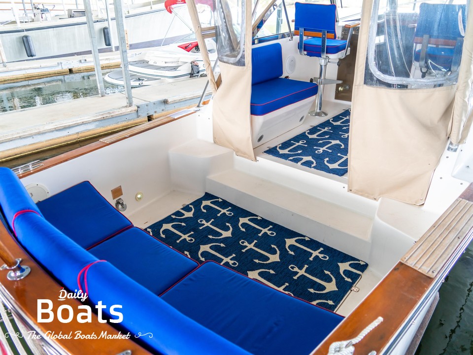 2001 Legacy Yachts 28 Express for sale. View price, photos and Buy 2001 ...