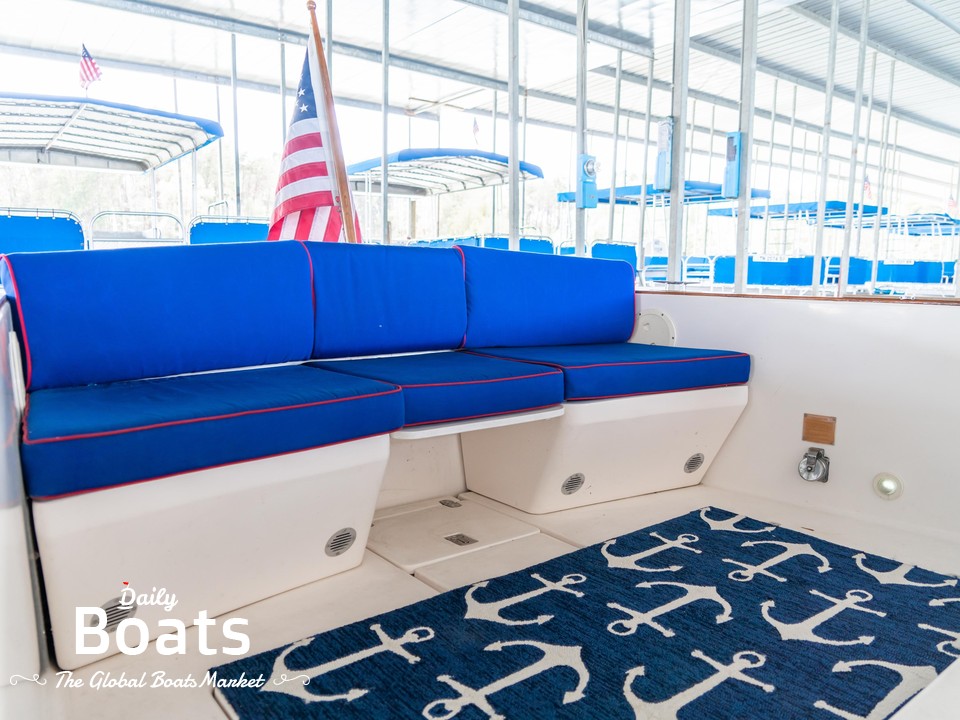 2001 Legacy Yachts 28 Express for sale. View price, photos and Buy 2001 ...