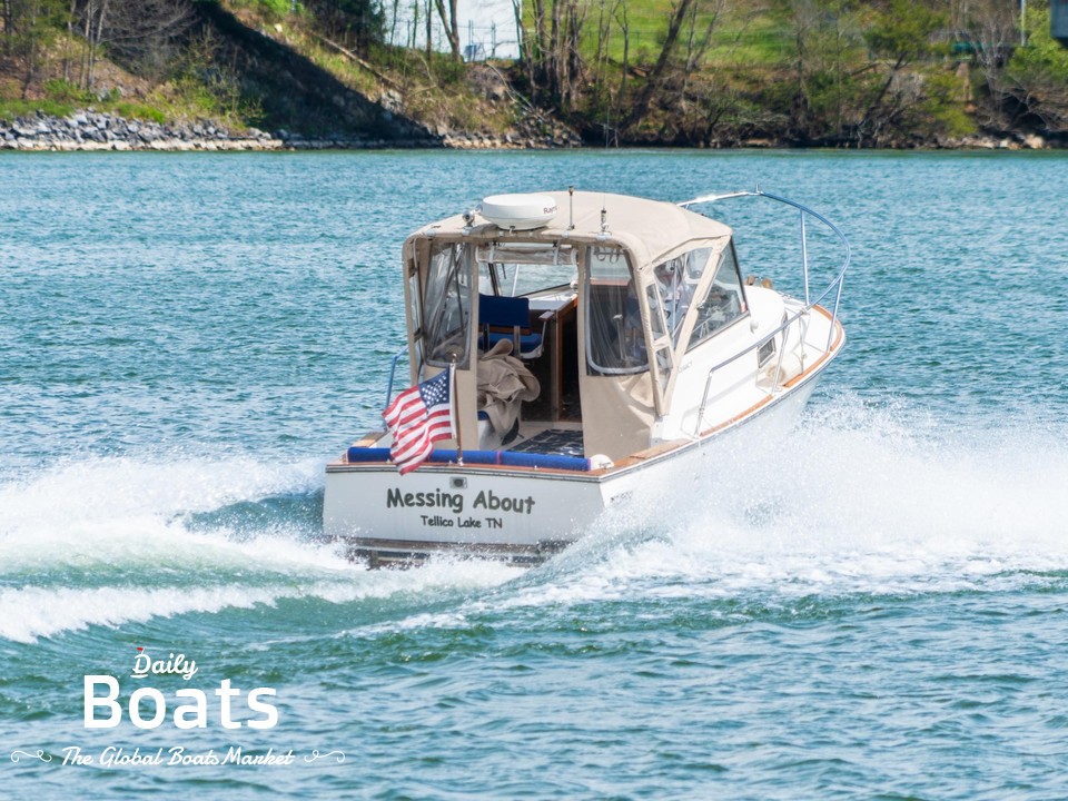 2001 Legacy Yachts 28 Express for sale. View price, photos and Buy 2001 ...