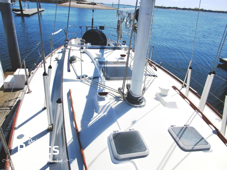 1984 Sabre 38 Mk I Cb for sale. View price, photos and Buy 1984 Sabre ...