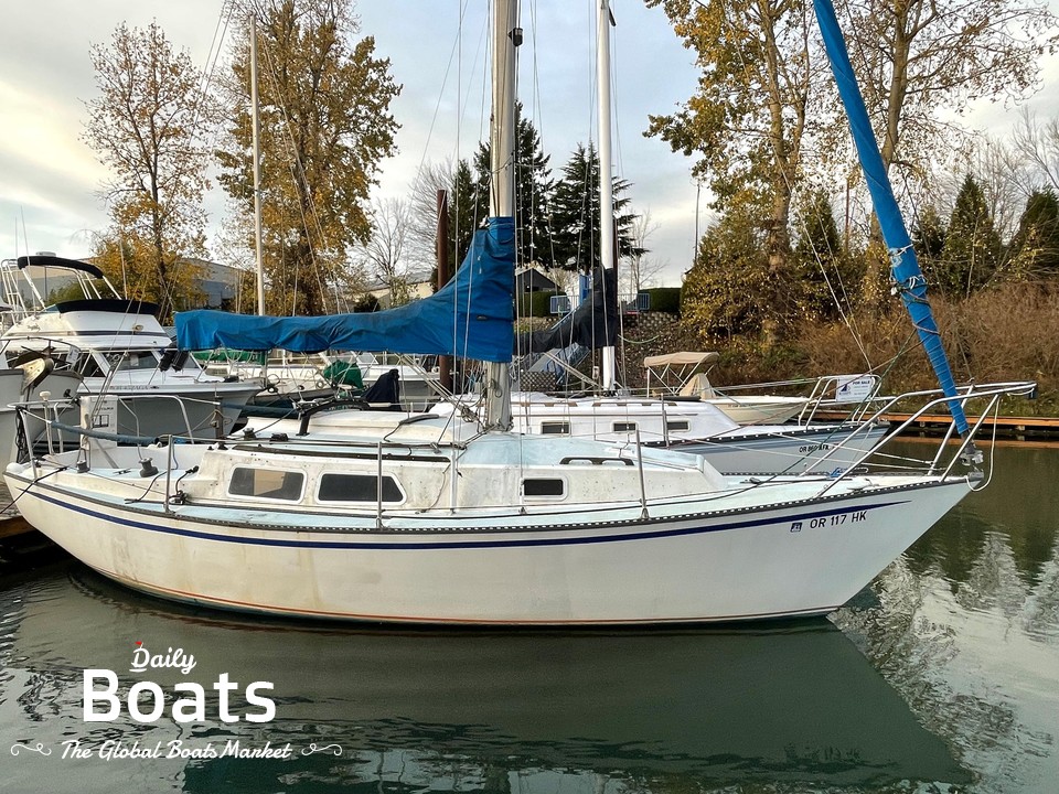 1976 Newport 28 for sale. View price, photos and Buy 1976 Newport 28 ...
