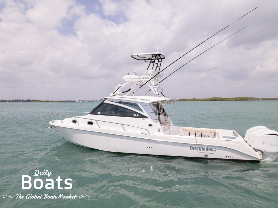 Everglades 350 ex for sale - Daily Boats